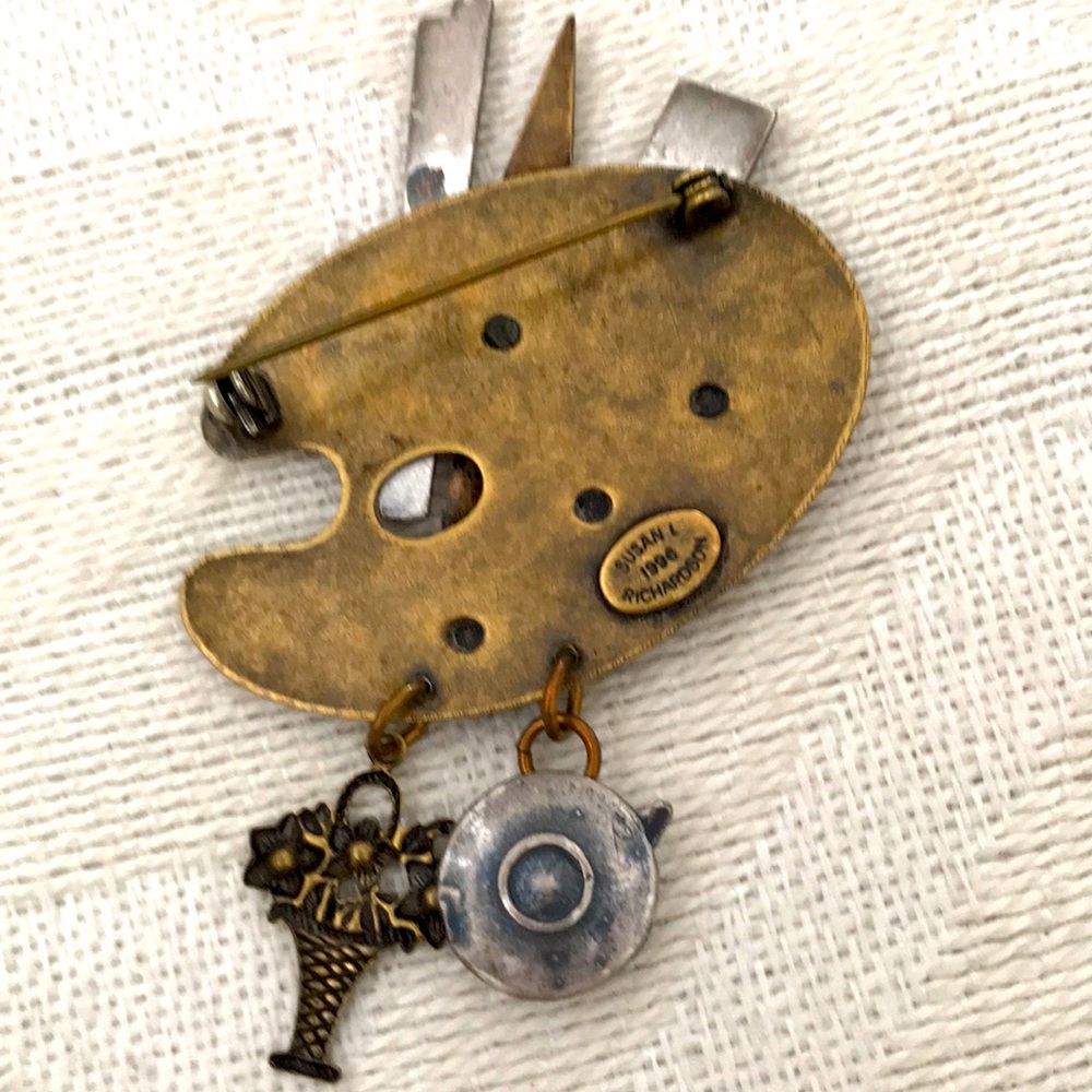 Artist Crafted Palette Pin - Gem